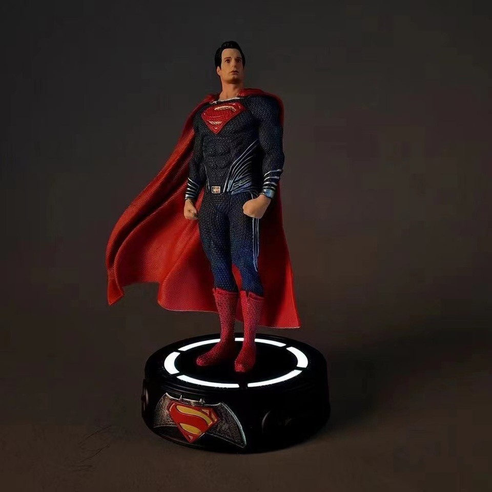 Superman Light Up Statue Sculpture Actionfigure Pvc 8"inch Tall | eBay