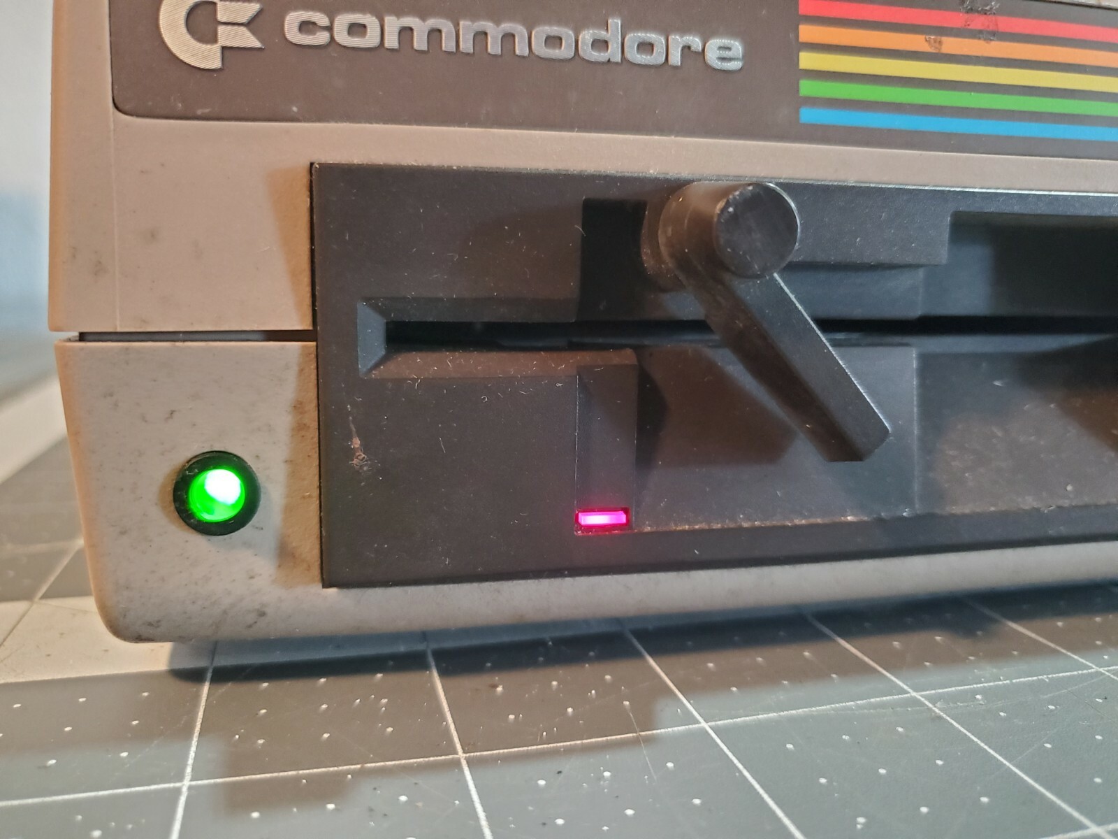 Commodore 64 Floppy Disk Drive: Model 1541 Untested Powers on | eBay