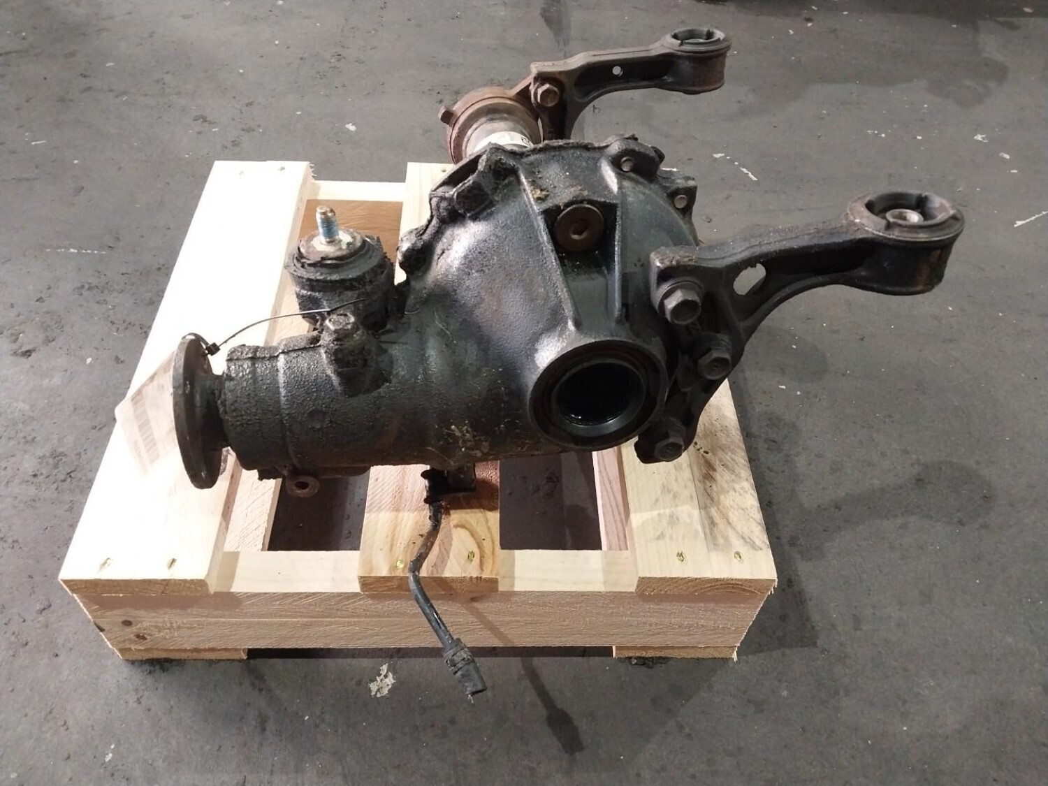 Toyota Prado/Surf Ifs, Front Diff Centre | eBay