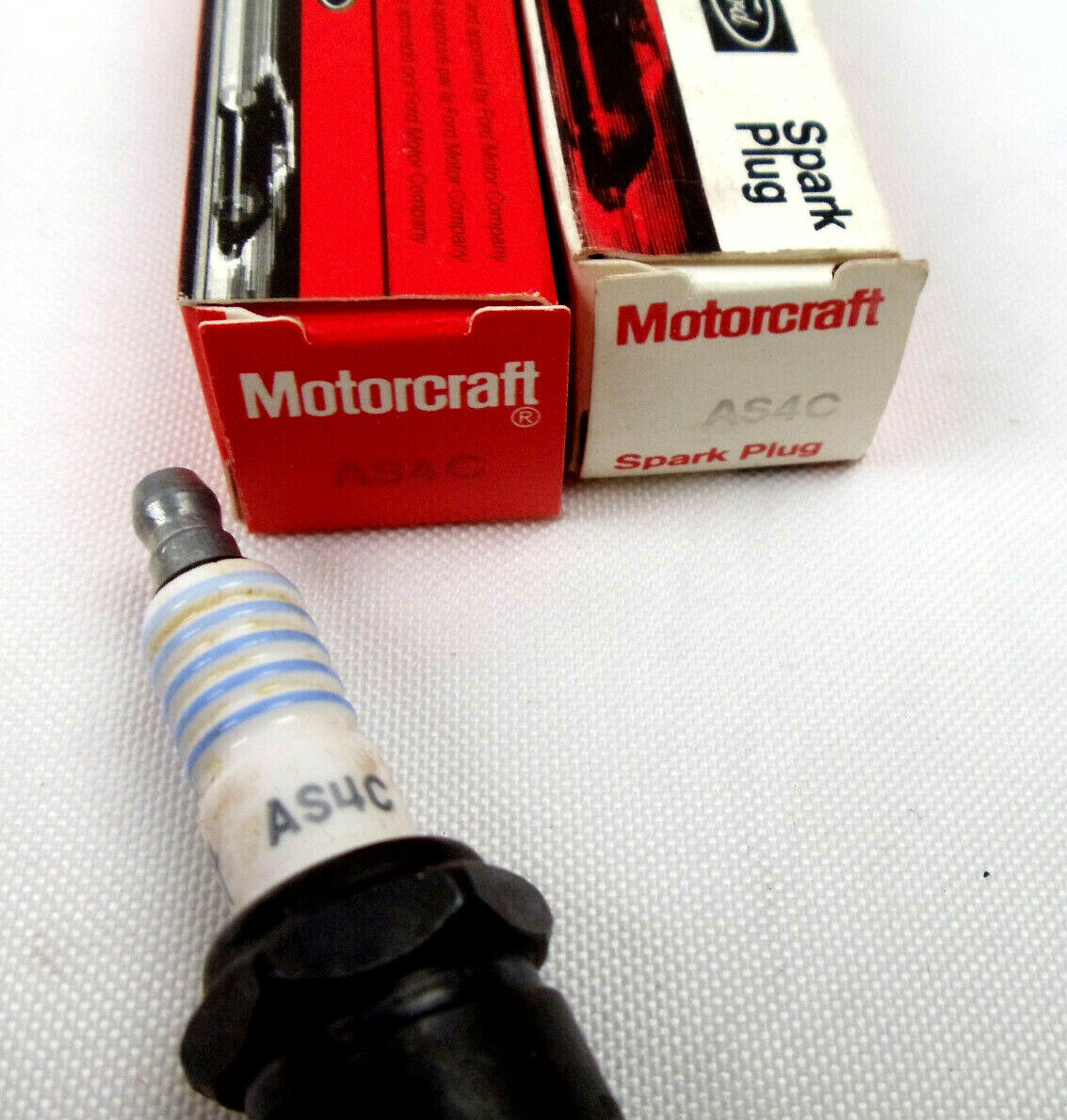 Motorcraft AS4C Spark Plug-Suppressor Plug | eBay