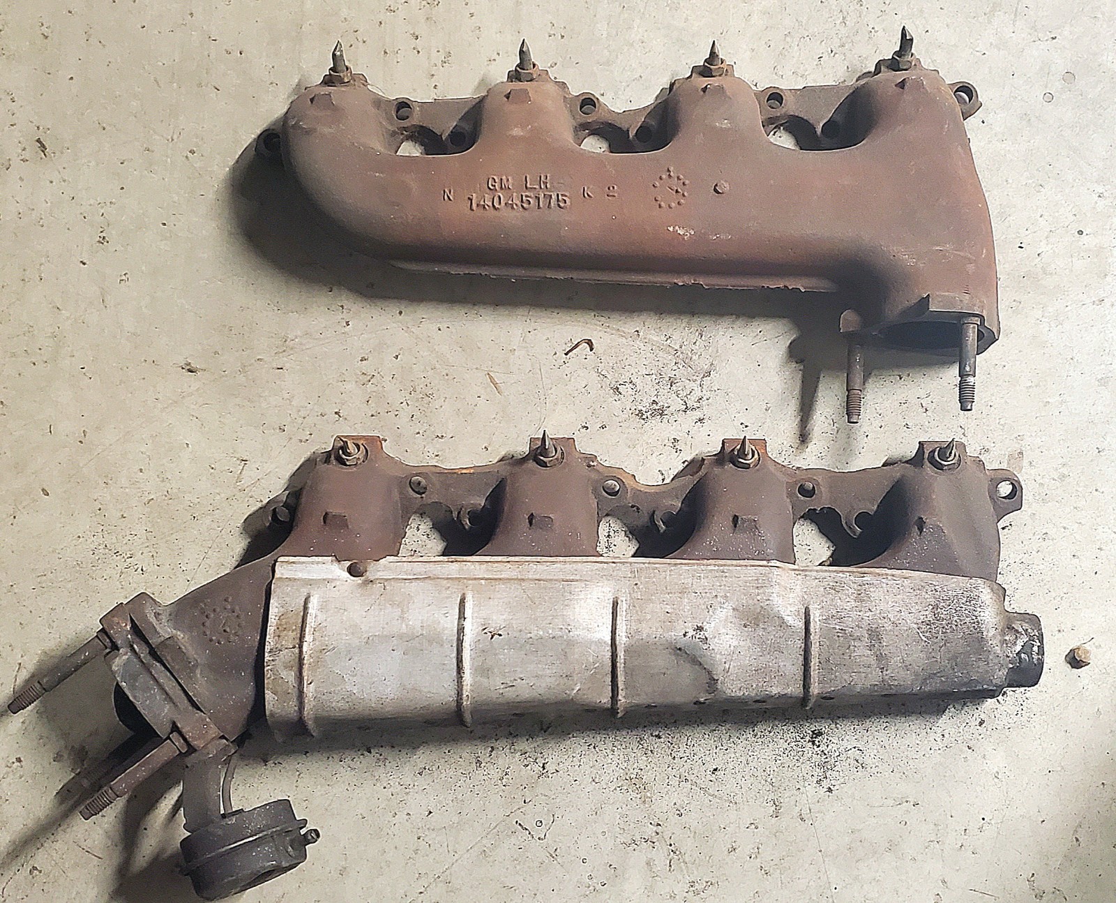 1973-1987 Chevrolet Truck BBC 454 Exhaust Manifolds 14045175 14045176 ...