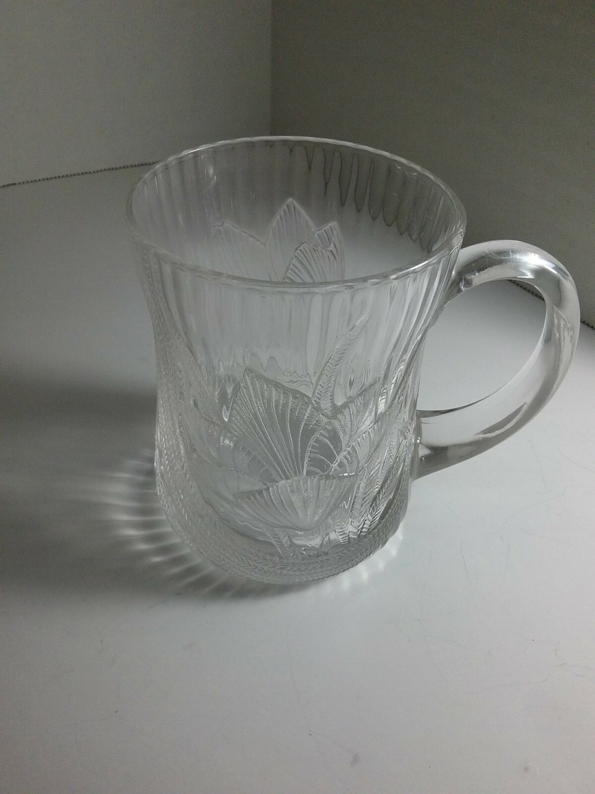 Canterbury Crocus Etched Flower Leaf Glcoloc France Glass Mug | eBay
