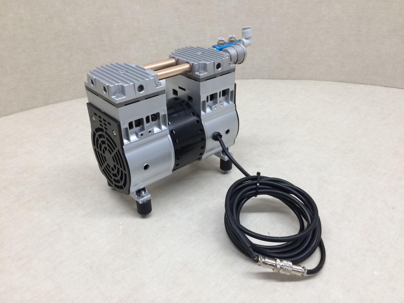AIRTECH Oil Less Piston Vacuum Pump Model HP-200V | eBay