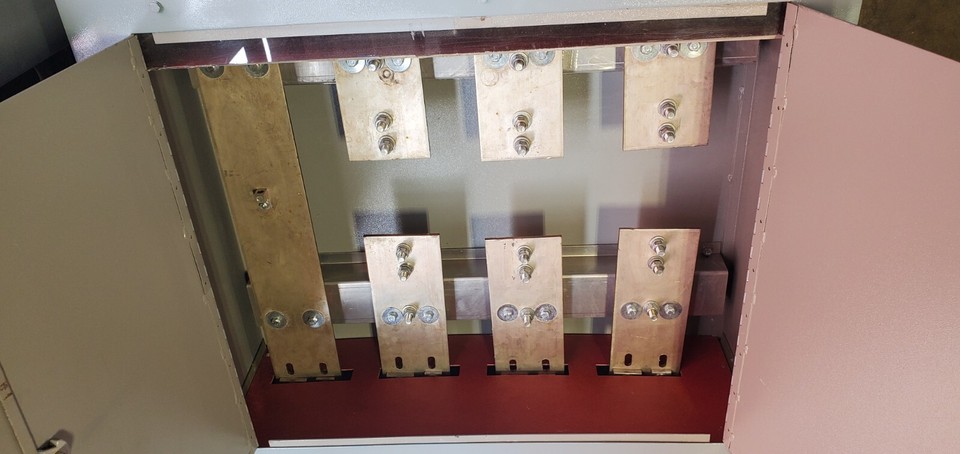 1200A CURRENT TRANSFORMER (CT CABINET) 72" X 36" X 12"D NAV-TECH INC ...