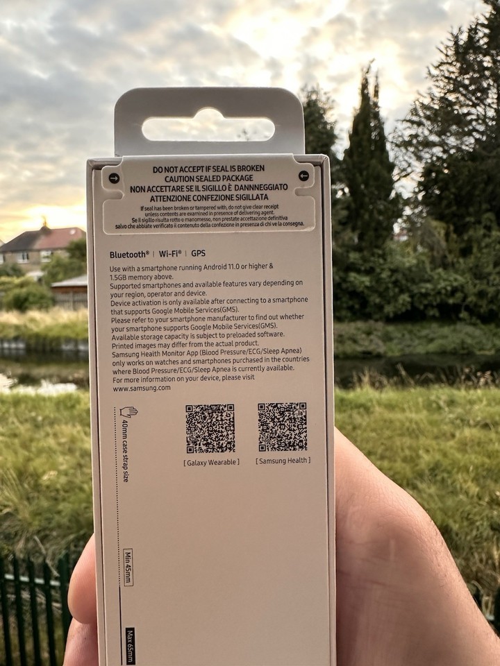 Samsung Galaxy Watch 7 40mm Green SM-L300 – Brand New Sealed – UK ...