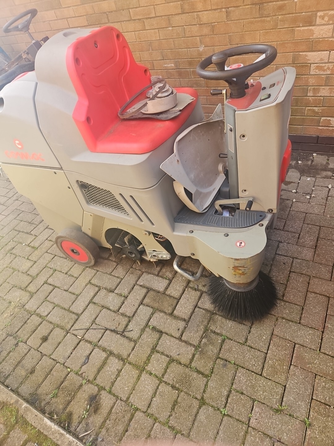 Comac Cs700 Ride On Sweeper | eBay UK