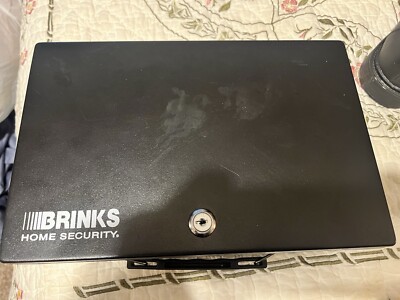 Brinks Home Security Cash Lock Box Storage w/Key. 12 1/2” x 8 1/2” x 4 ...