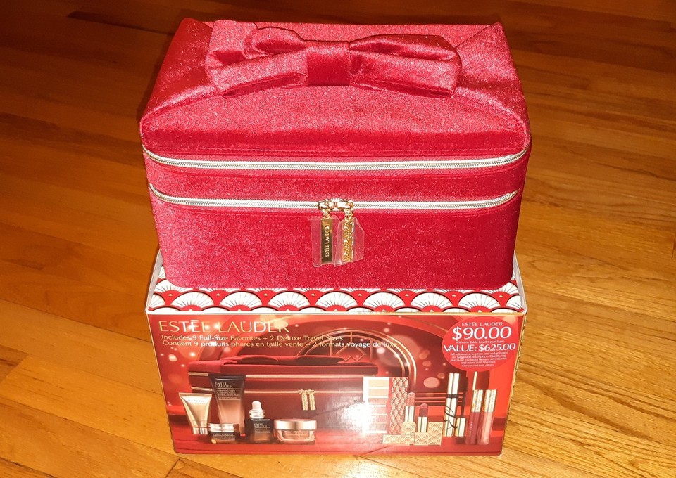 ESTEE LAUDER 2024 Holiday Partial Gift Set: Eyeshadow Lipstick Lip ...