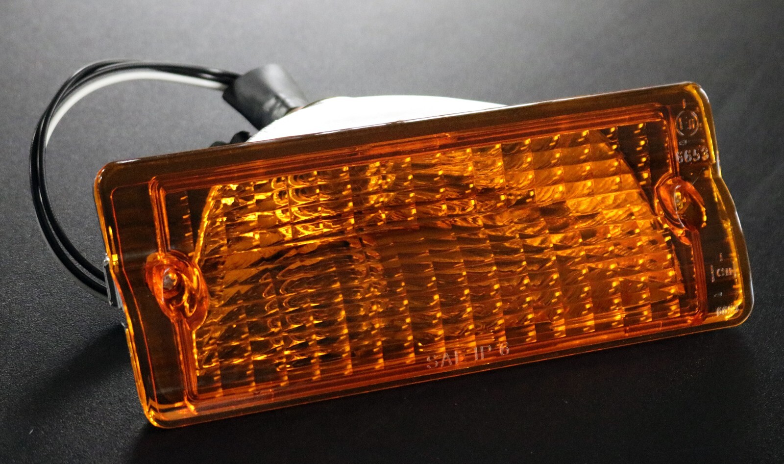 New RH Front Park Light Assembly / For 1976-1991 Jeep SJ FSJ Turn ...