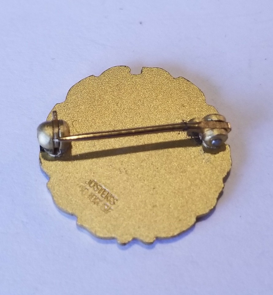 Nursing School Pin MEDICAL LABORATORY TECHNICIAN Comm College Rhode ...