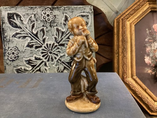 Vintage glazed ceramic musical piper man figurine, made in Ireland 3 3/ ...