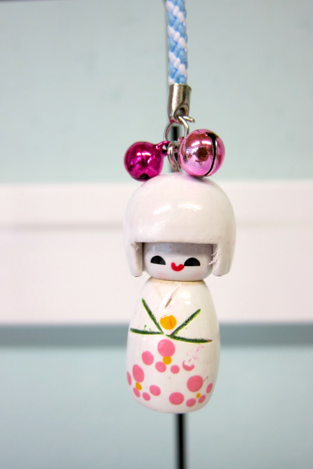 Japanese Style Kokeshi Geisha Wooden Doll Bell Key Mobile Phone Hand ...