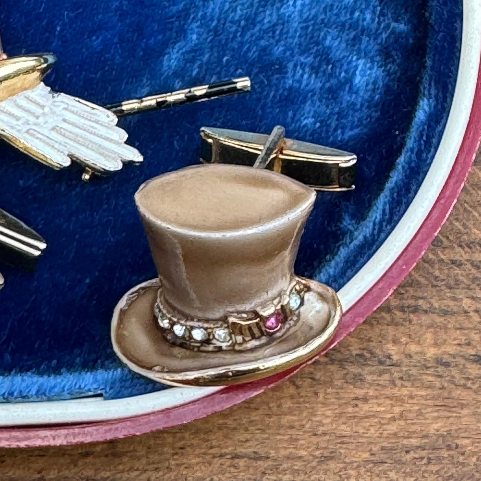 Vintage BSK My Fair Lady Rhinestone Top Hat Pin & Cuff Links Rhinestone ...