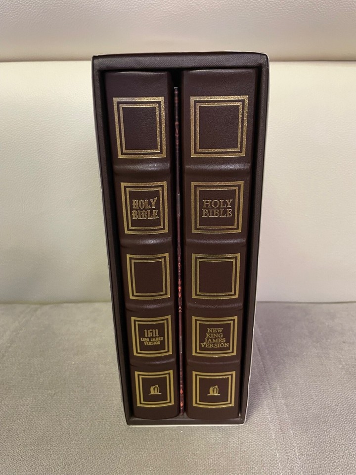 HOLY BIBLE 400TH ANNIVERSARY BOX SET BONDED LEATHER KJV 2 BOOKS IN ...