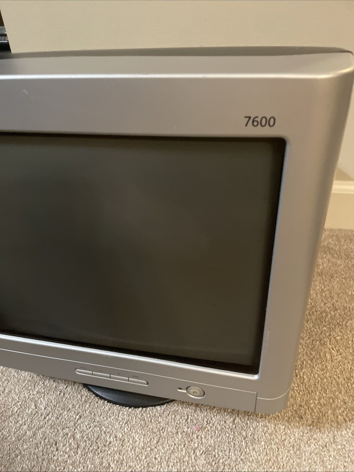 17” CRT Monitor Compaq FS7600c 7600 Retro Gaming Flat Computer Display ...