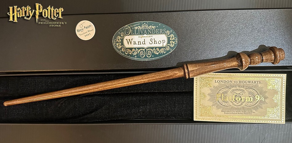 Harry Potter's 2nd Touched Wand 14", REAL WOOD, Ollivanders RARE ...