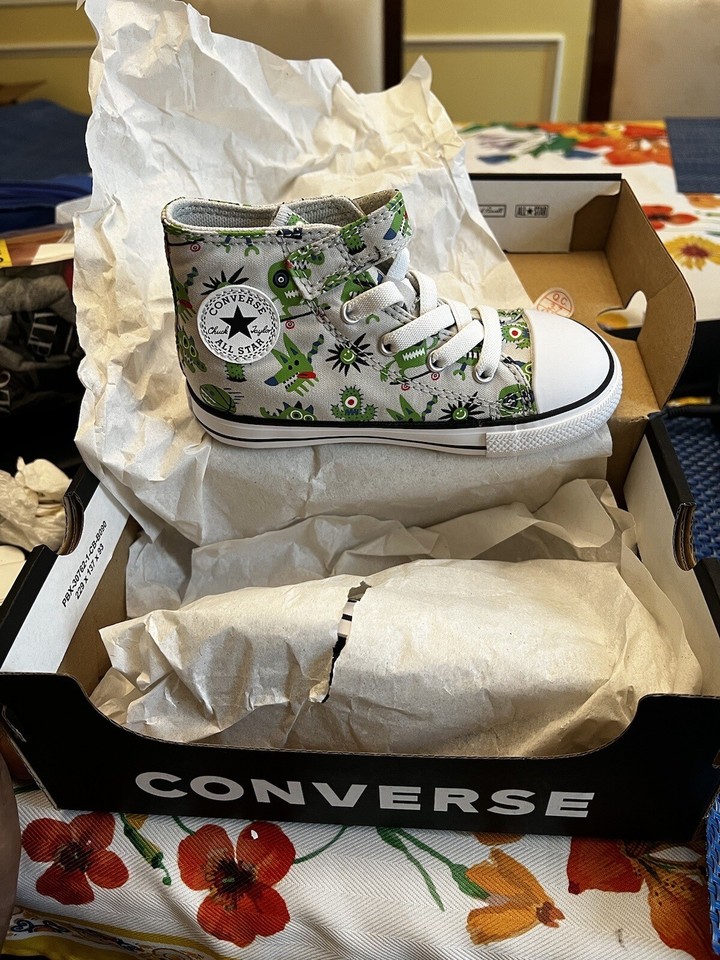 Converse Chuck Taylor High Top All Star Alien Creature Size 9 Infant | eBay