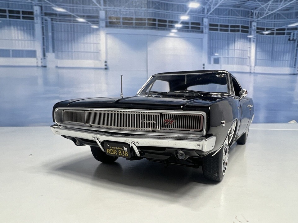 Danbury Mint 1968 Dodge Charger Movie “Bullitt” Black 1:24 Box* Paper ...