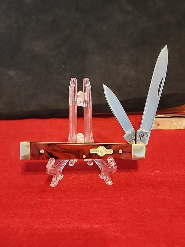 German Bull Handmade Dr Knife Beautiful, red and black swirl handles ...