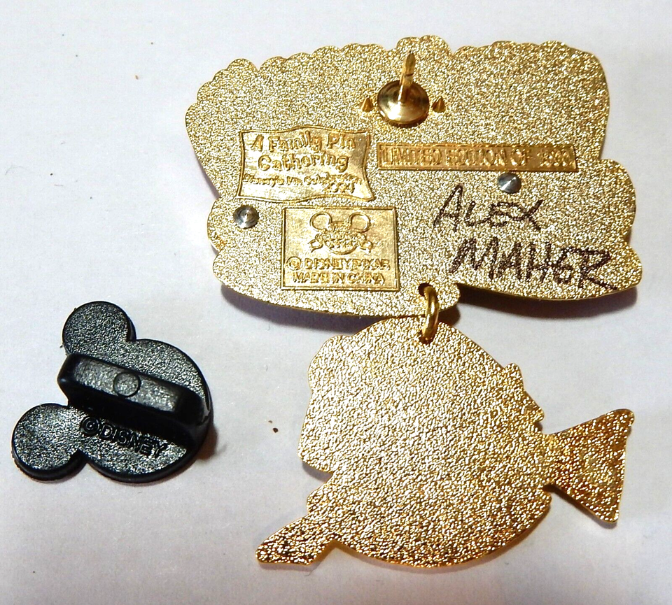 Disney Pin 32597 Marlin Nemo Dory Finding Nemo Family Pin Gathering LE ...