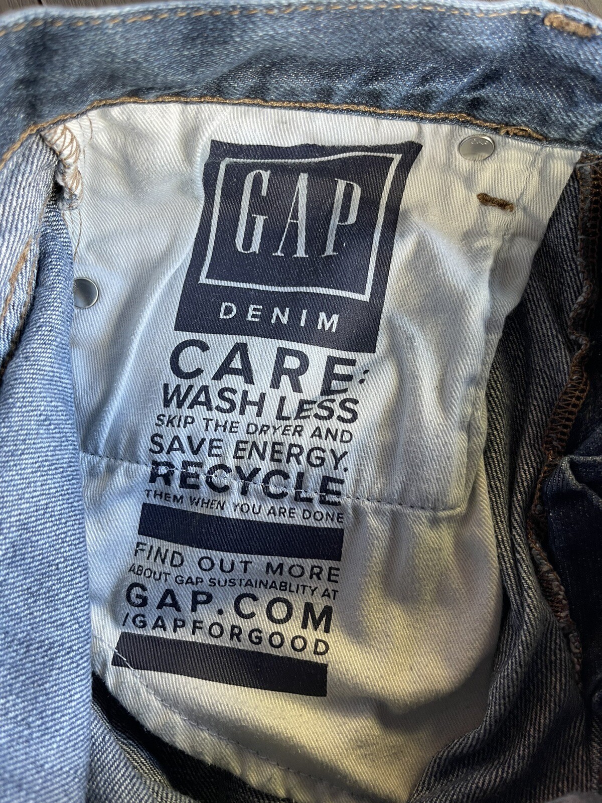 GAP 1969 Jeans Standard Straight Fit Size 28x28 Mid B… - Gem