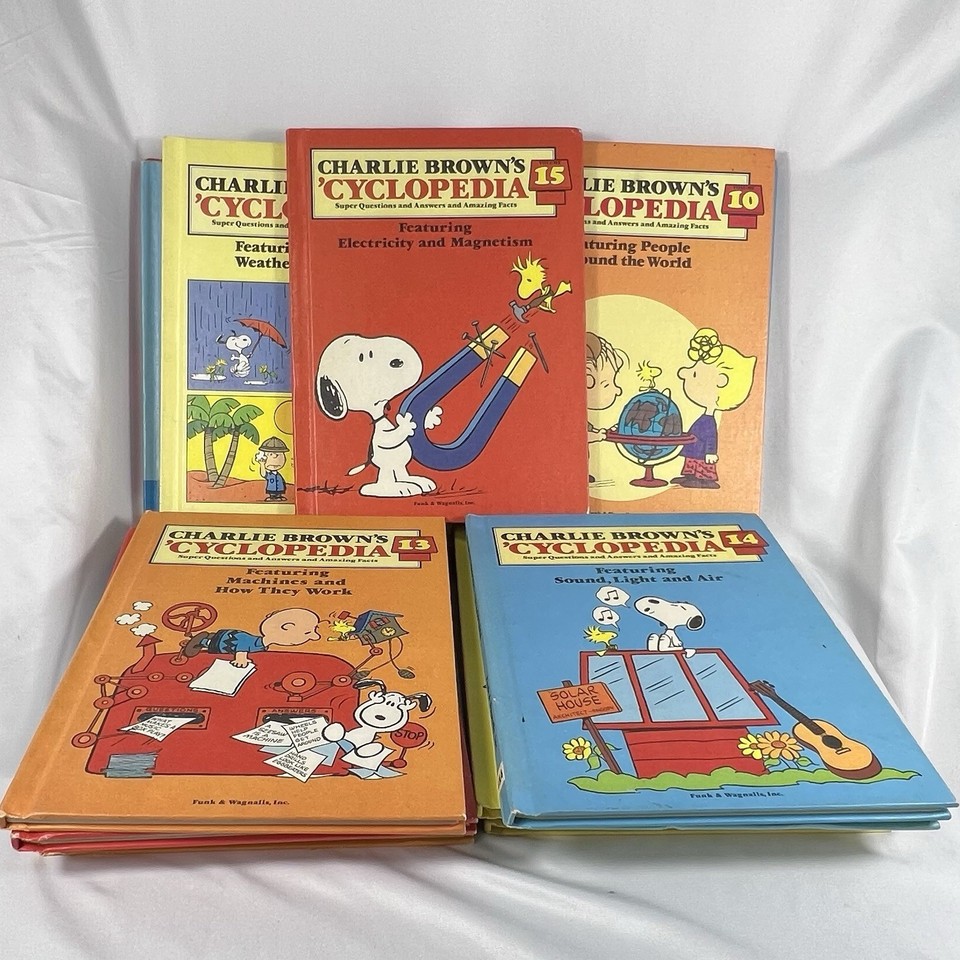 Charlie Brown’s Cyclopedia Complete Funk & Wagnalls 1980s Snoopy ...