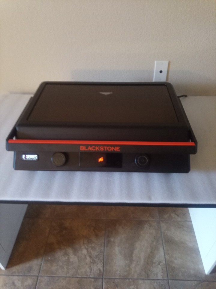 Blackstone 22-Inch Electric Griddle - 1600W Non Stick Ceramic Titanium ...