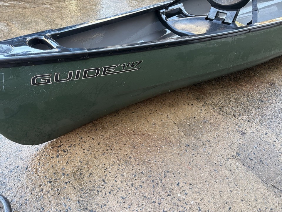 14’ Old Town Guide 147 Tandem Canoe W/ Wooden Paddles | eBay
