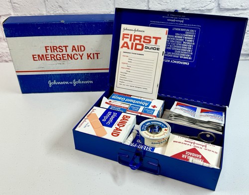 *BRAND NEW* Vintage Johnson & Johnson First Aid Emergency Kit Wall ...