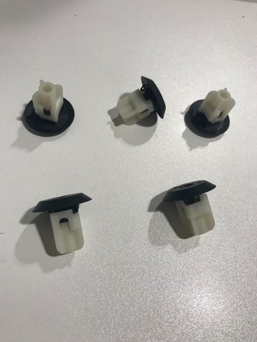 BMW TRIM CLIP BMW DOOR CARD 07147265039 X 5 OF | eBay UK