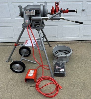 Pipe Threaders - Ridgid Oiler Bucket