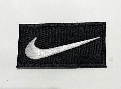 POPULAR BRAND NIKE BLACK BACKGROUND LOGO BADGE/PATCH IRON/SEW ...