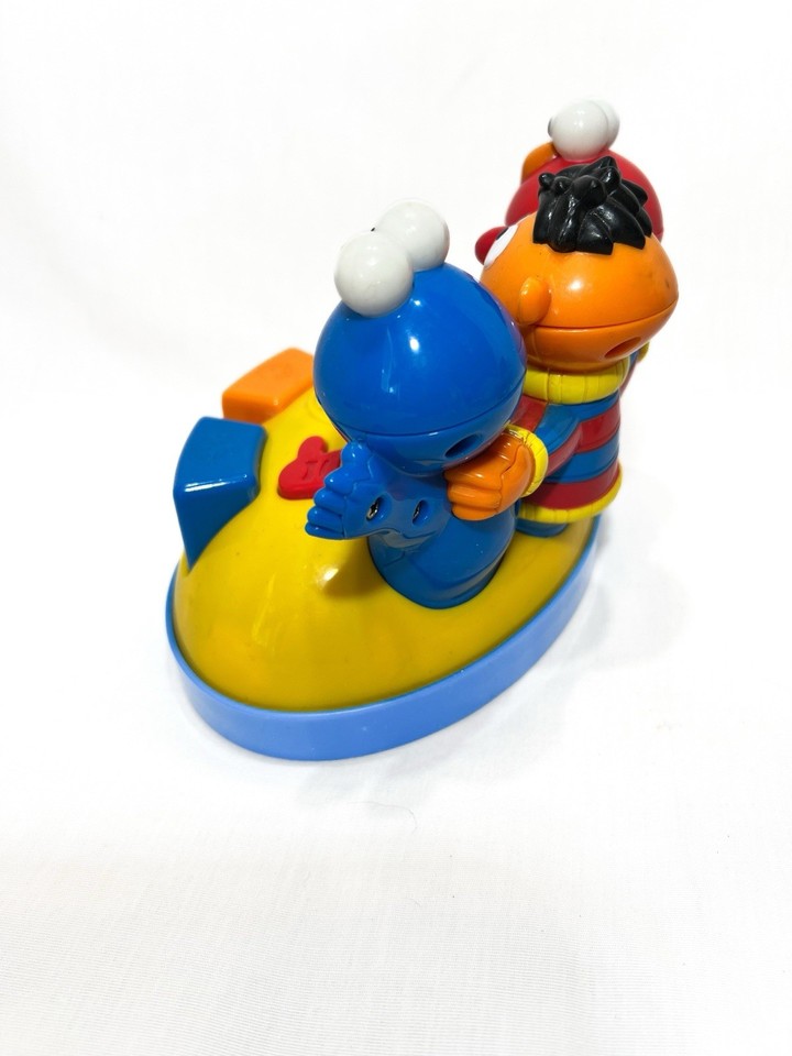 TESTED 2005 Mattel Sesame Street Toy Elmo's Giggle Gang Piano Elmo Bert ...