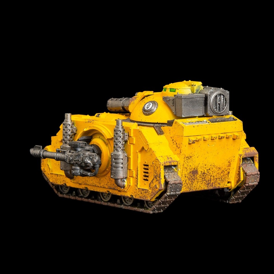 Well Painted Imperial Fist Deimos Pattern Predator Support Tank ...