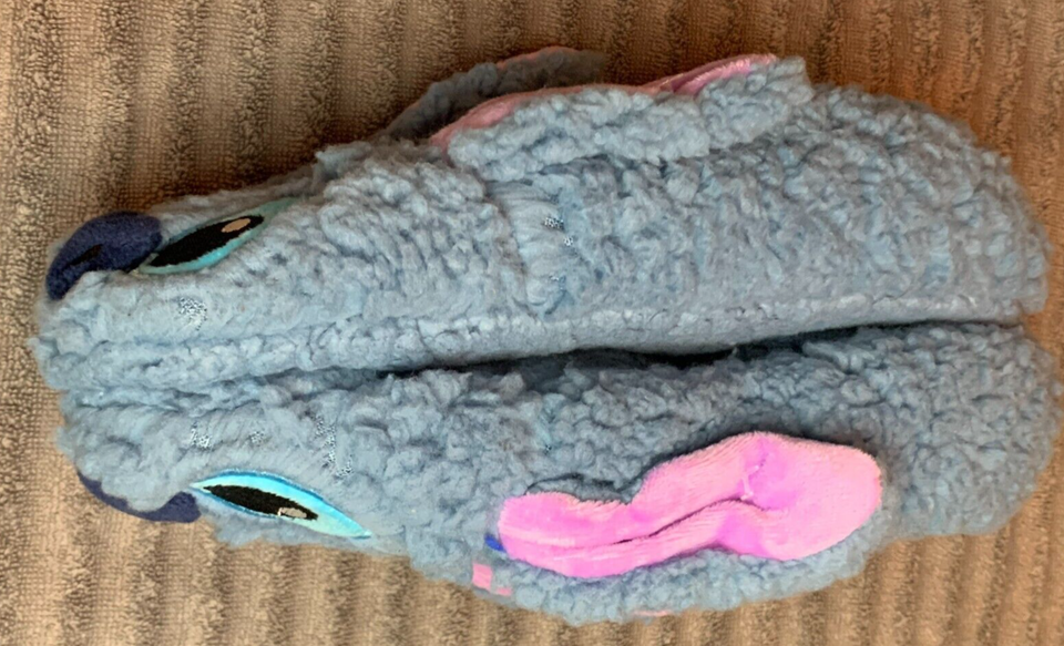 Disney Stitch Snuggle Toes Non-slip Slipper Socks Size M/L NWT | eBay