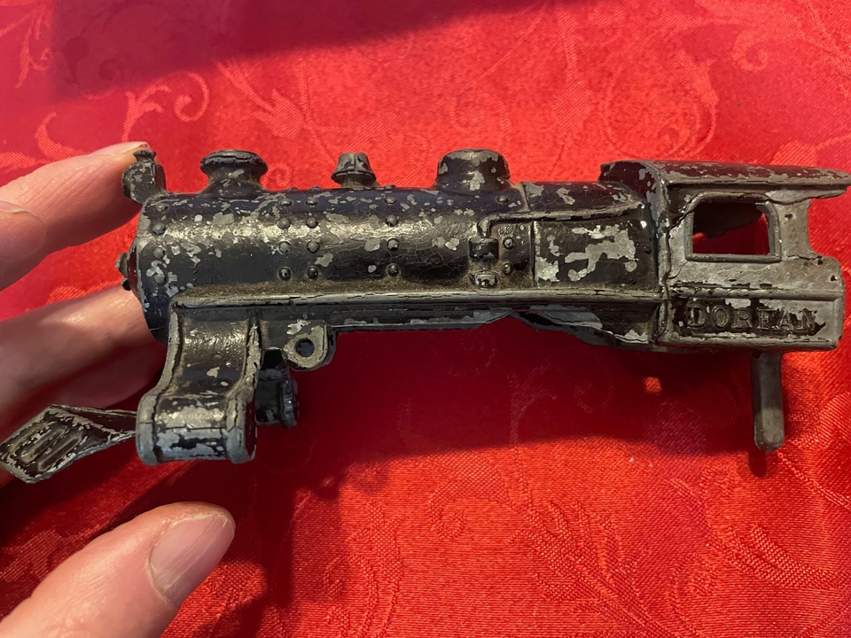Early 20th Century Wind-up Spring Clockwork White Metal Toy Train ...