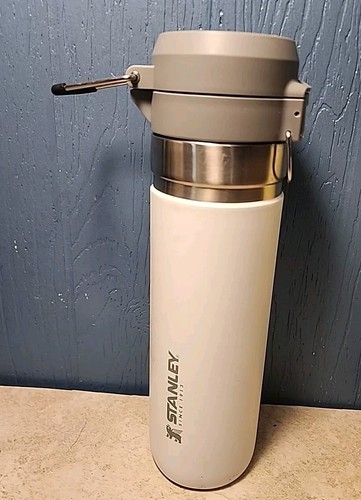 Stanley The Quick Flip Go Series Bottle, Polar 24oz | eBay