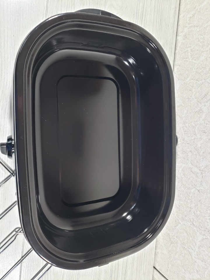 Oster Roaster Oven w/ Self-Basting Lid 18 Qt Black CKSTRS18-BSB-D new ...