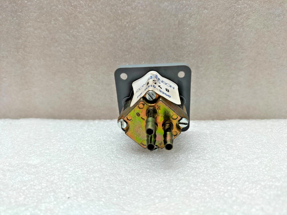 JOHNSON CONTROLS PS-0310-3200 CONTROL SWITCH | eBay