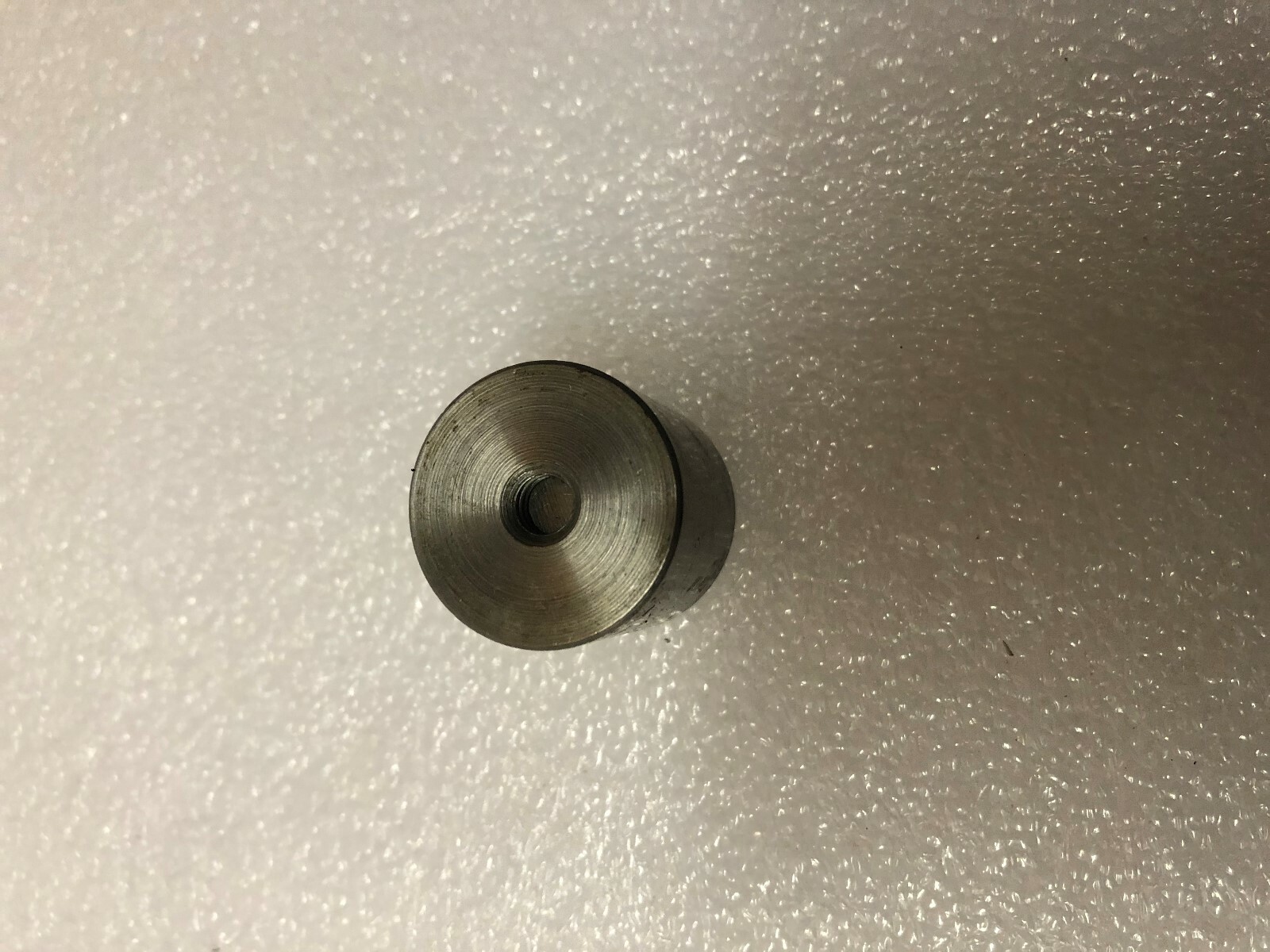 Encased Alnico 5 Pot Magnet 1" Dia, 1" Thick, 1/4"-20 Hole, 16.0 Pull ...