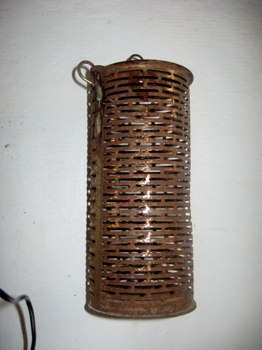 Antique Metal Chum Pot 9" | "HEAVYWEIGHT~VINELAND NJ~ECCO EQUIP. CORP ...