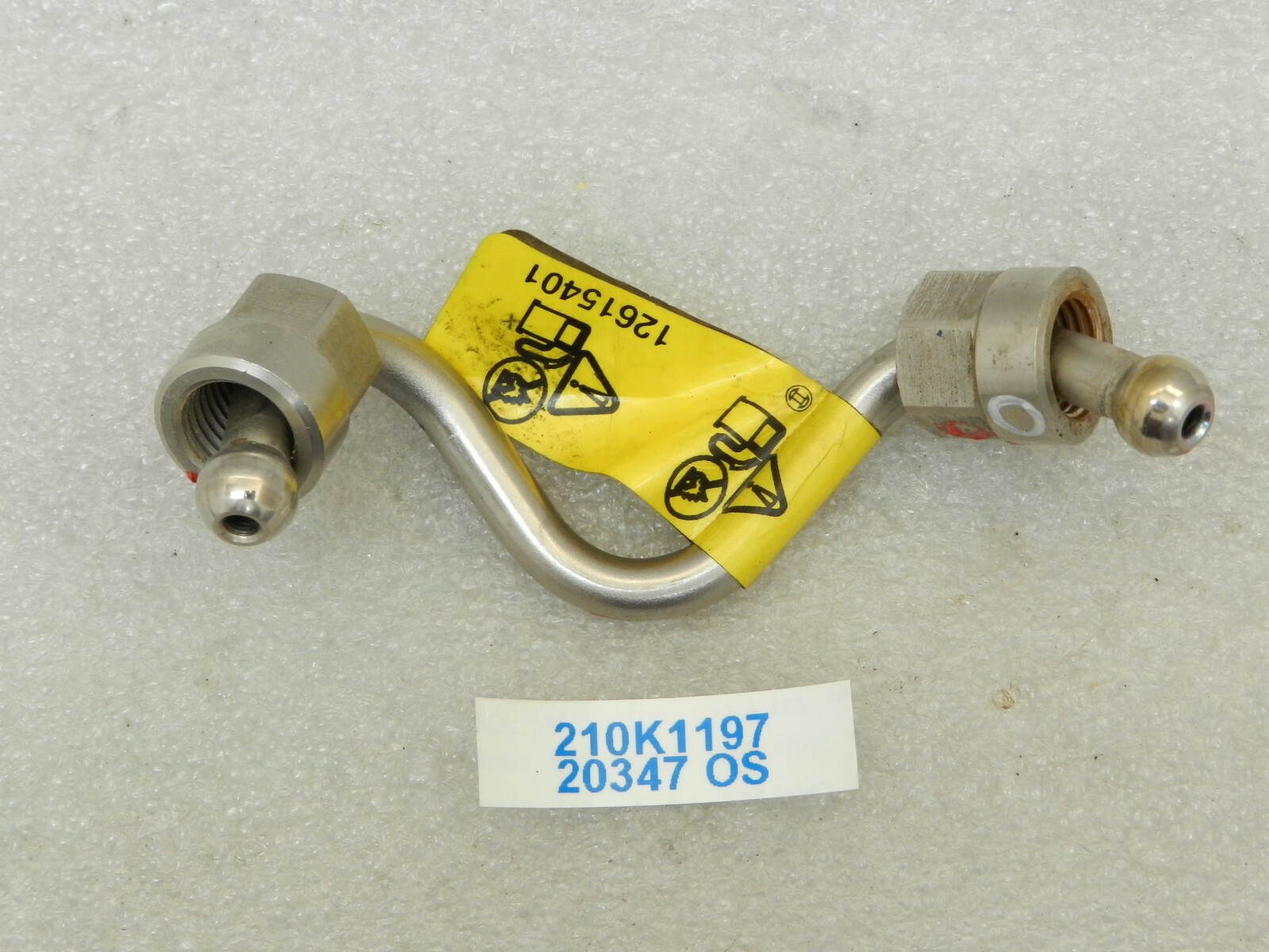 Opel Insignia A 2.0i A20NFT Benzin Kraftstoffleitung Einspritzleiste ...