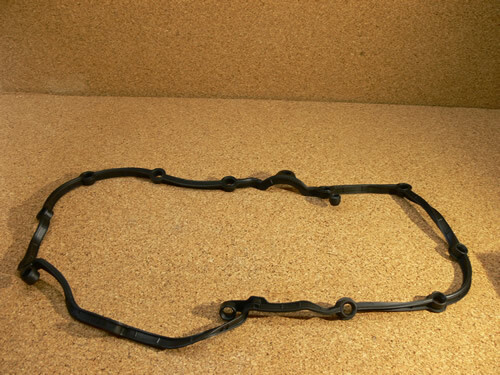 LAND ROVER VALVE COVER GASKET W SPARK PLUG GASKET RH 3.0L SC V6 PETROL ...