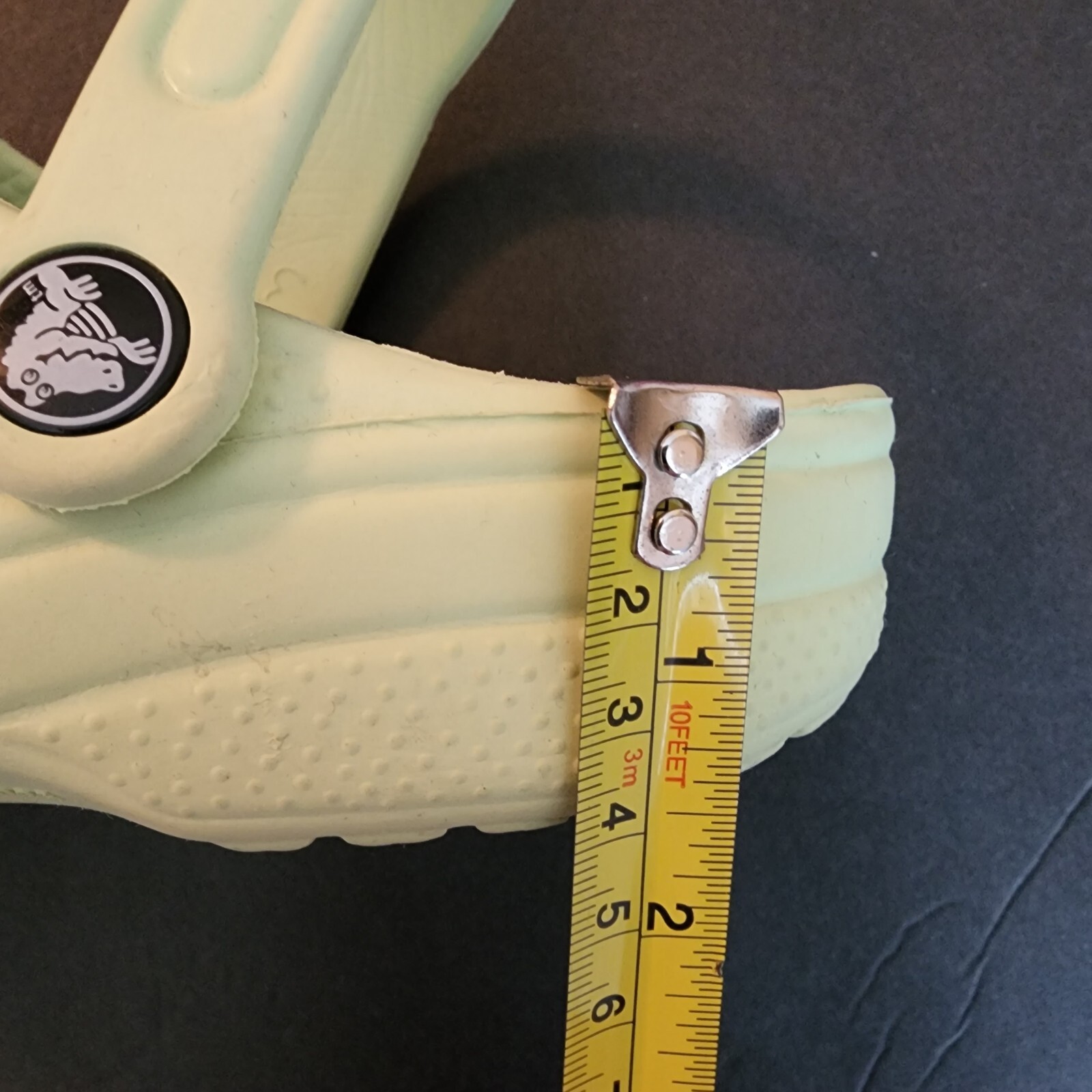 Crocs Unisex Classic Pale Lime Green Clogs Shoes Slip… - Gem