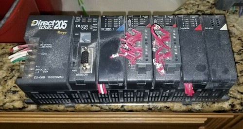 Koyo Direct Logic 205 PLC DL250 CPU w/ 5 Slot Expansion Rack D2-06B 110 ...