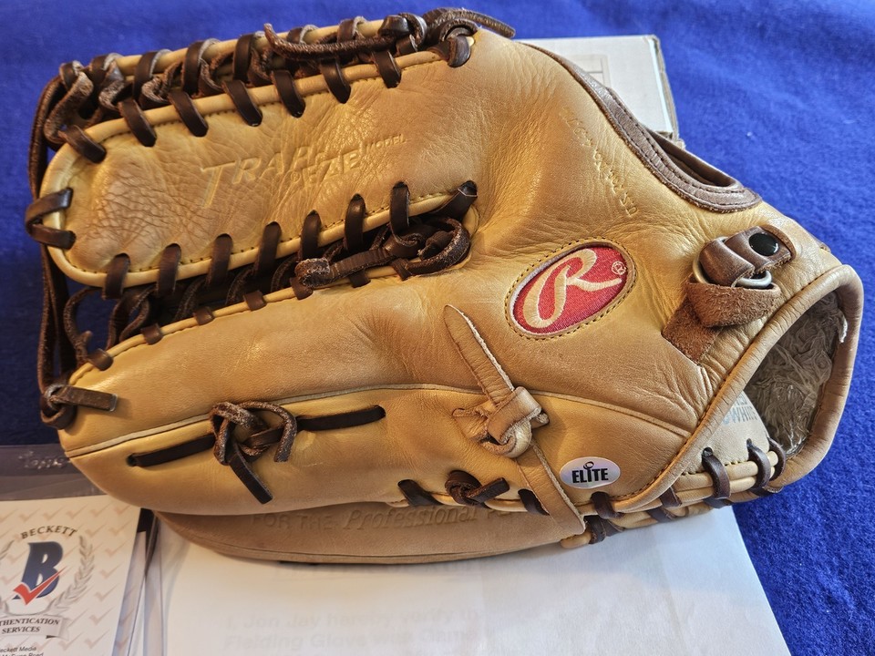 Jon Jay St Louis Cardinals First Pro Glove Signed W/ Stats Beckett ...