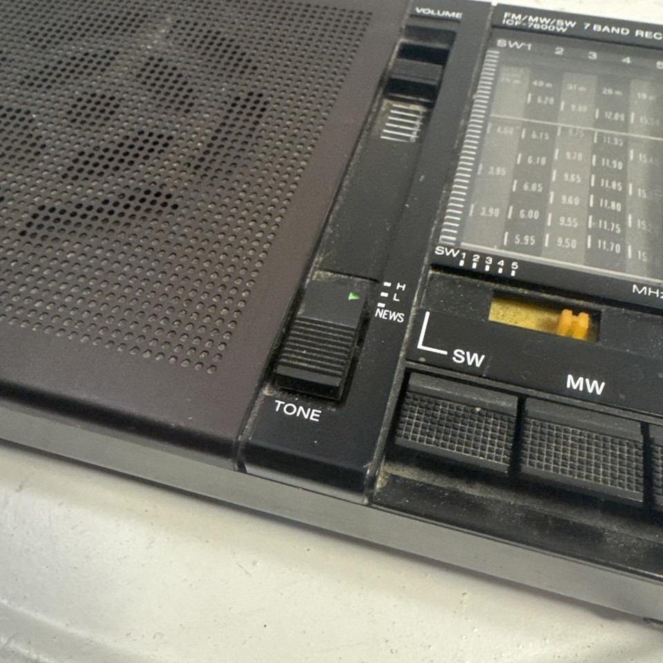 Old Vintage SONY ICF-7600W 7 Band Receiver, Radio. | eBay