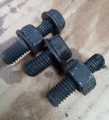 1988 Chevy R1500 Sbc 5.7 Plug Wire Bracket Accessory Studs Small Block ...