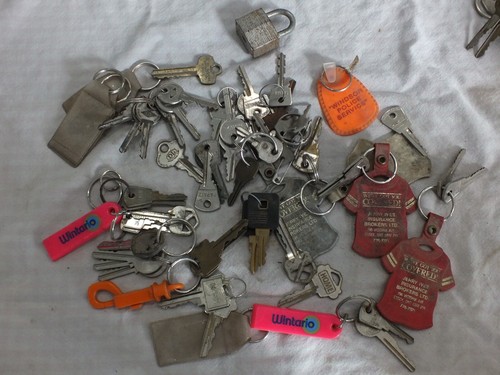 Lot Of Vintage Old Keys for padlocks, doors, various etc. Wintario ...