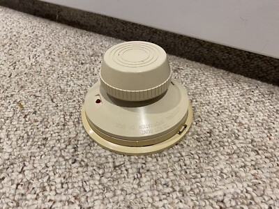 Smoke Detectors - Smoke Detector With Bases